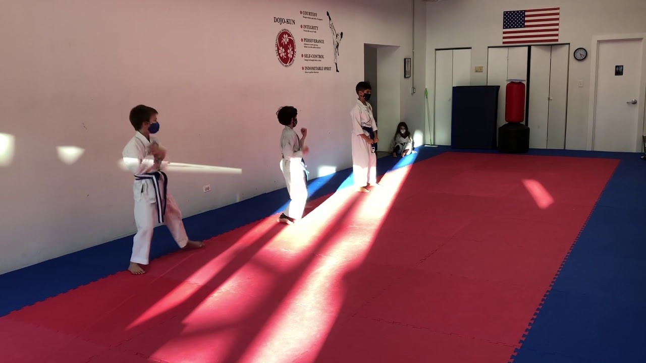 Intermediate Kids Karate - Team Kata practice - YouTube