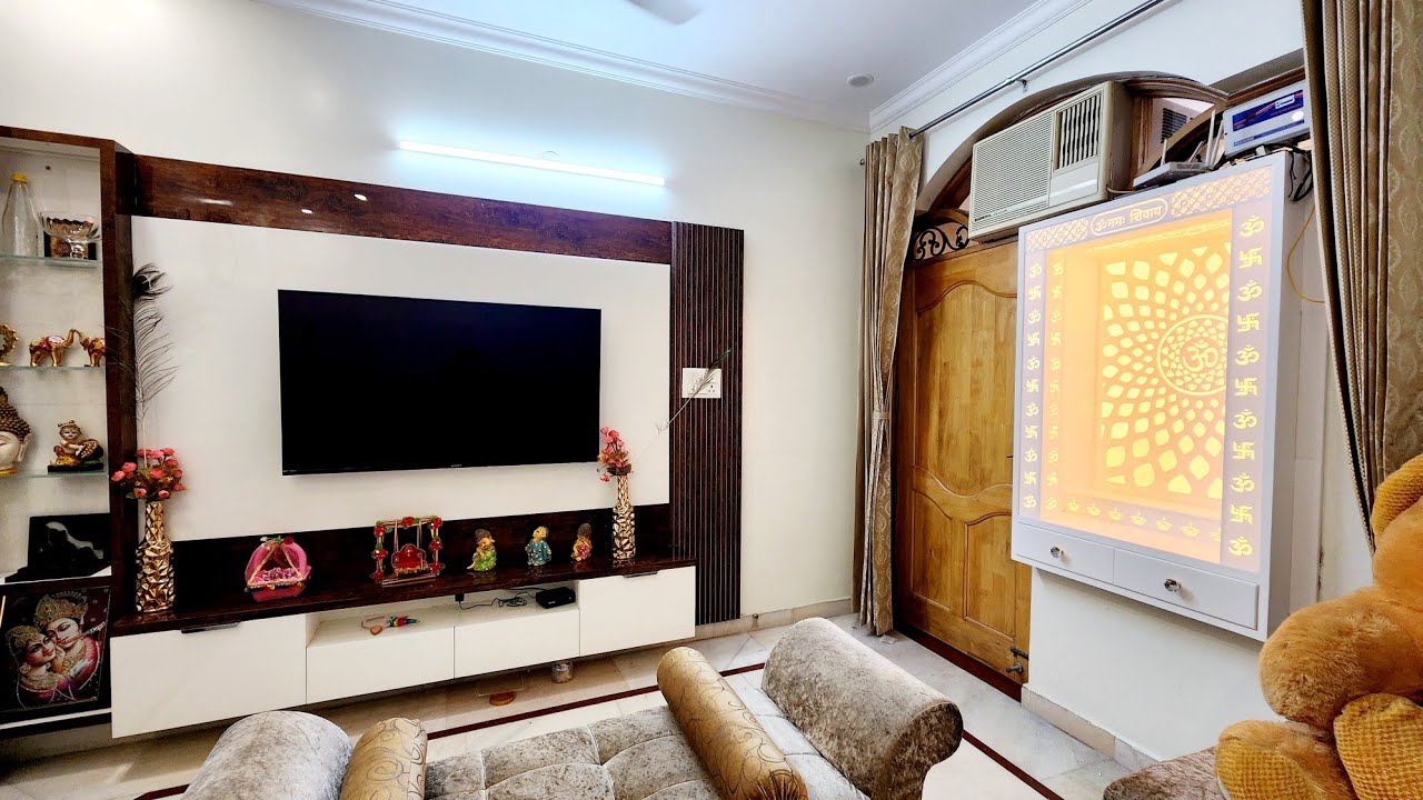 लिविंग रूम में पूजा मंदिर TV unit डिज़ाइन | Corian Marble Wooden Temple ...