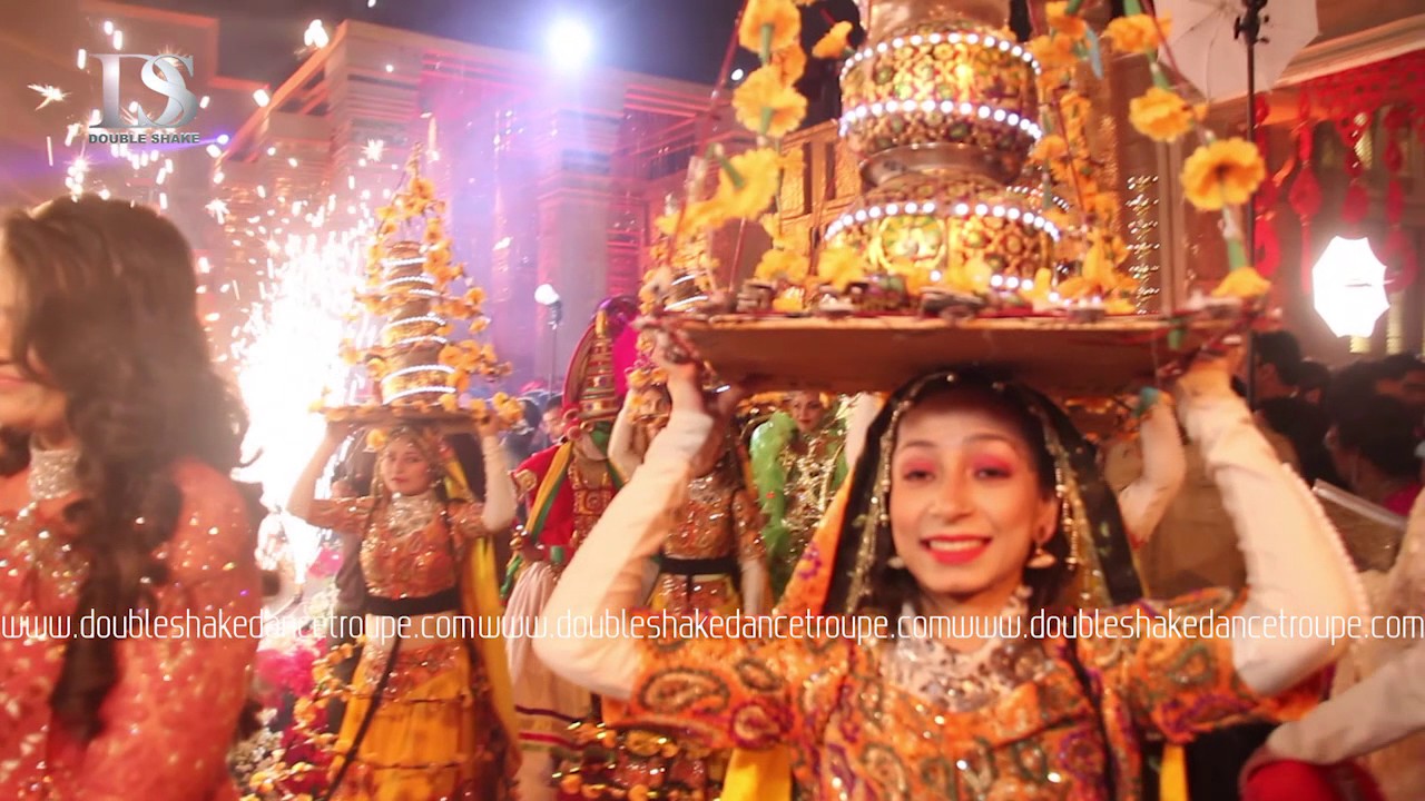 Diya Wedding Bride Entry Performance by Double Shake Dance Troupe New ...