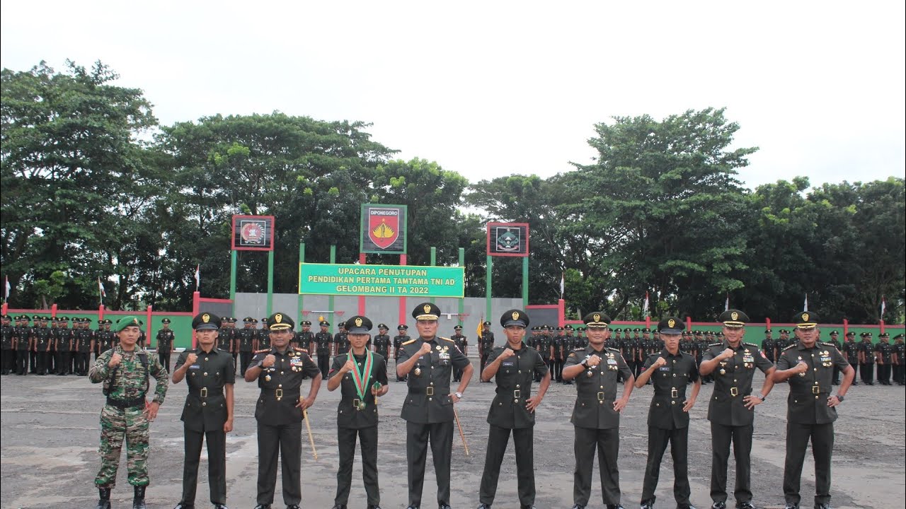 MOMEN YANG PALING DINANTI!!! Upacara Penutupan DIKMATA TNI AD SECATA ...