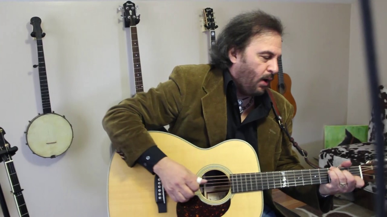 Michael Johnathon- Gun on BareFoot Kentucky TV - YouTube