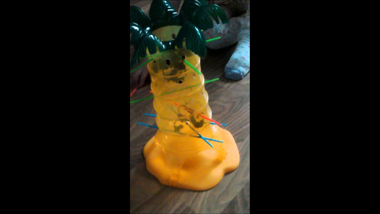 I play Monkey Tree Game w/ my lil sis Abbie - YouTube