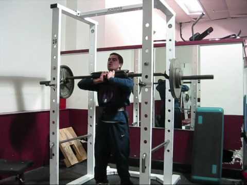 Widowmaker Front Squat with SSB - YouTube