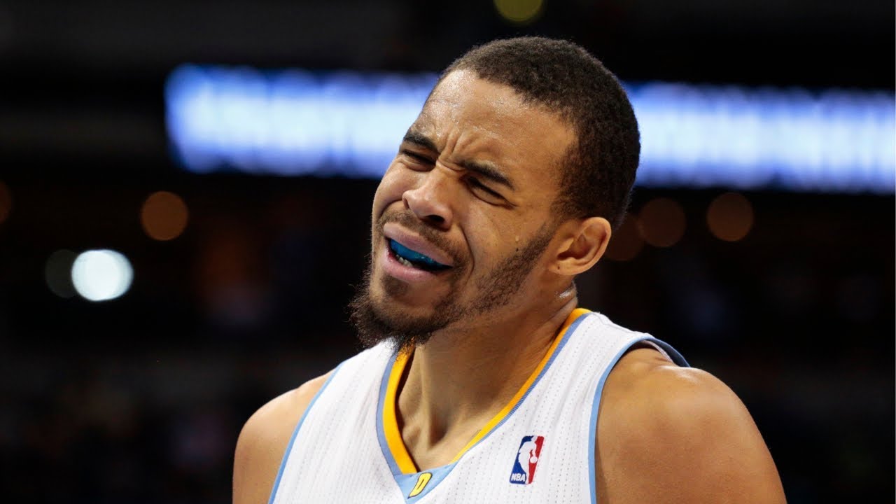 NBA Worst NO LOOK Passes - YouTube