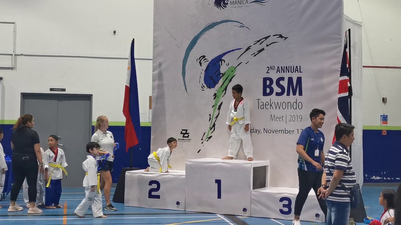 Gold medal in taekwondo in Sultan style😜 - YouTube