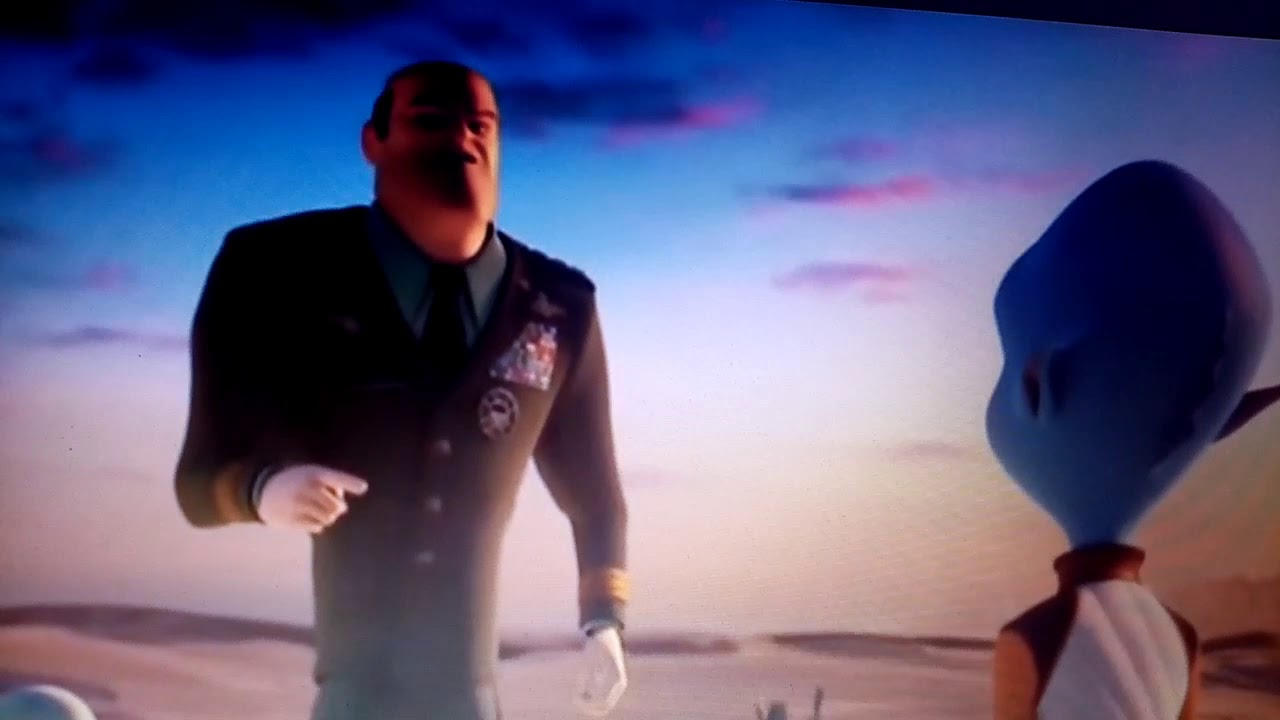 HRV: Stinky Pete Punches General Shanker - YouTube