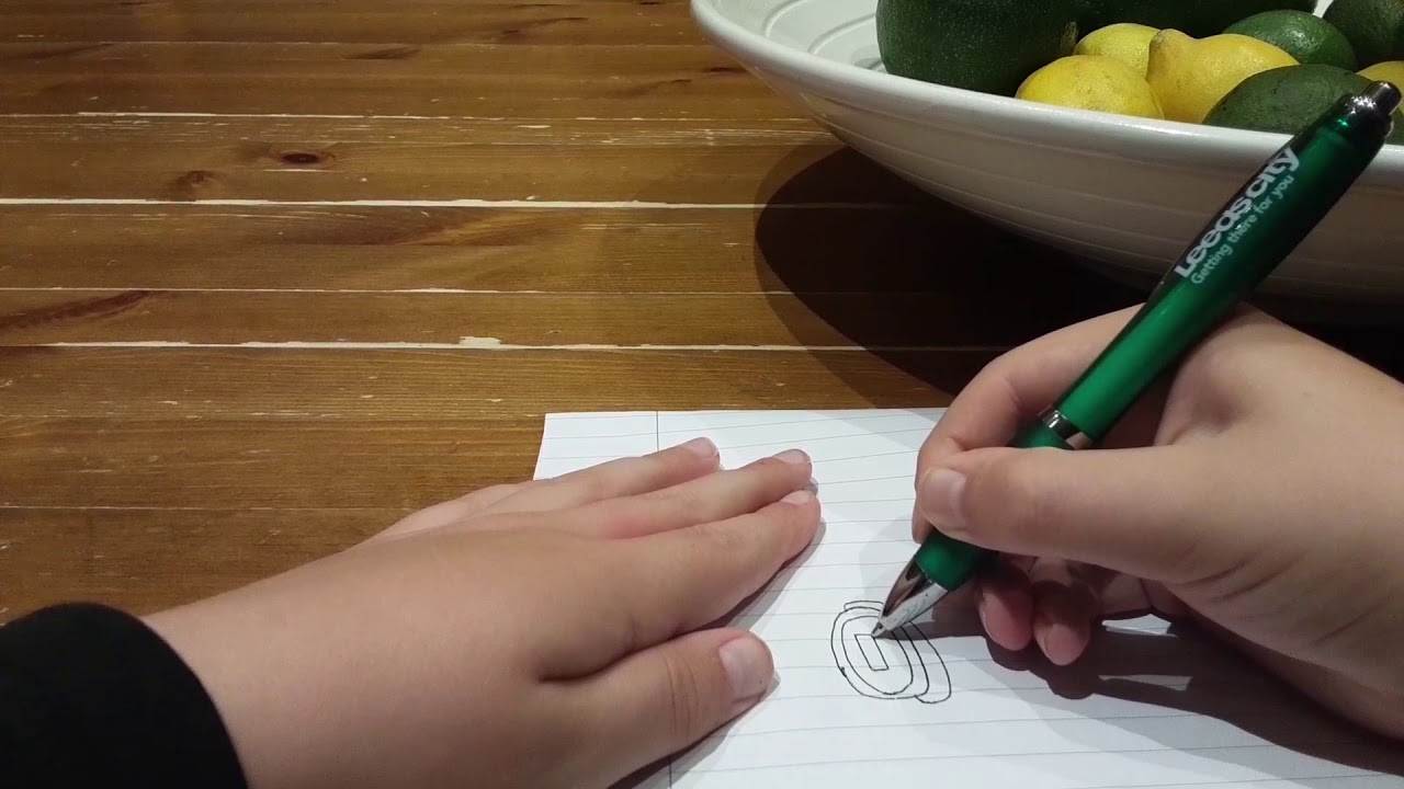 How to draw the coin from mario - YouTube