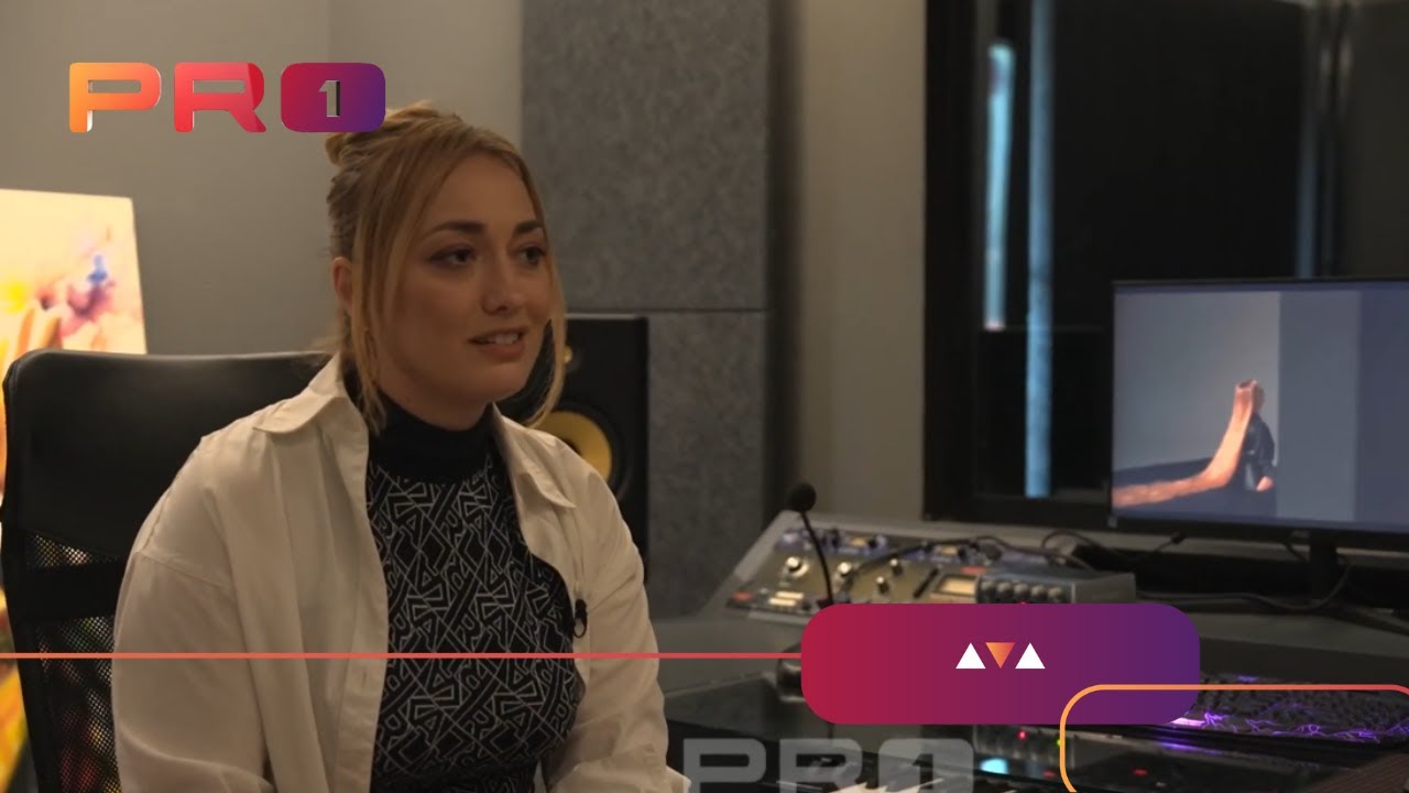 Evi Reçi mes moderimit dhe këndimit | Exclusive | PRO1 - YouTube