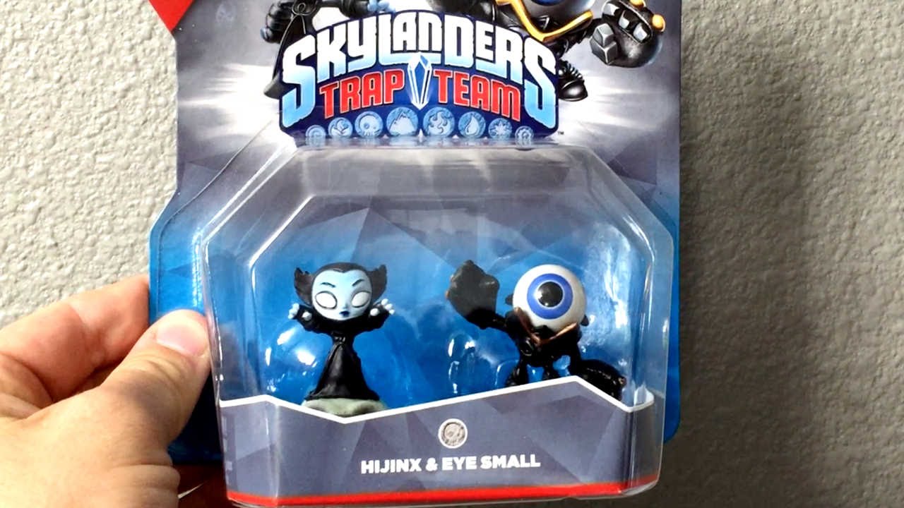 SKYLANDERS Hijinx and Eye Small TRAP TEAM Mini 2 Pack - YouTube