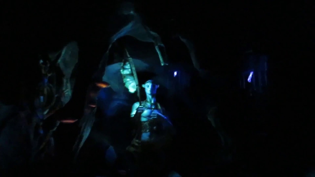 BROKEN Animatronic on the Na'vi River Journey POV | Walt Disney World ...