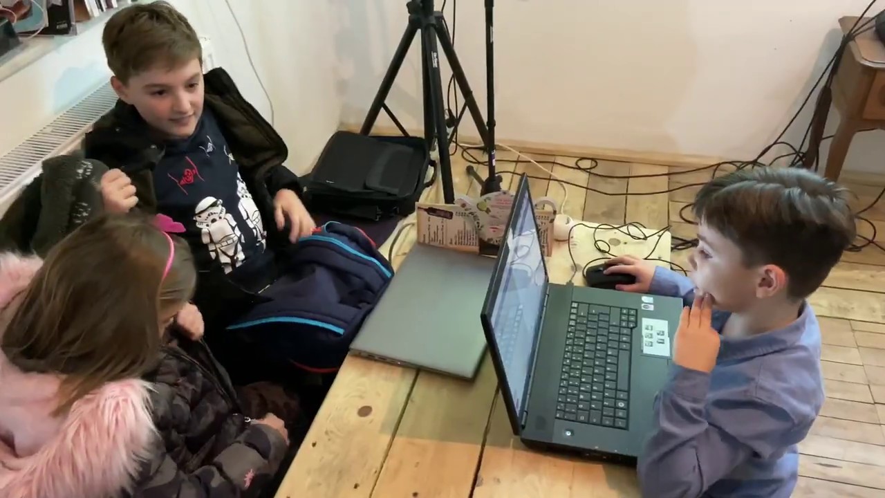 Programare de la zero pentru copii isteti si adulti curajosi | #4 - Scriem programe - YouTube