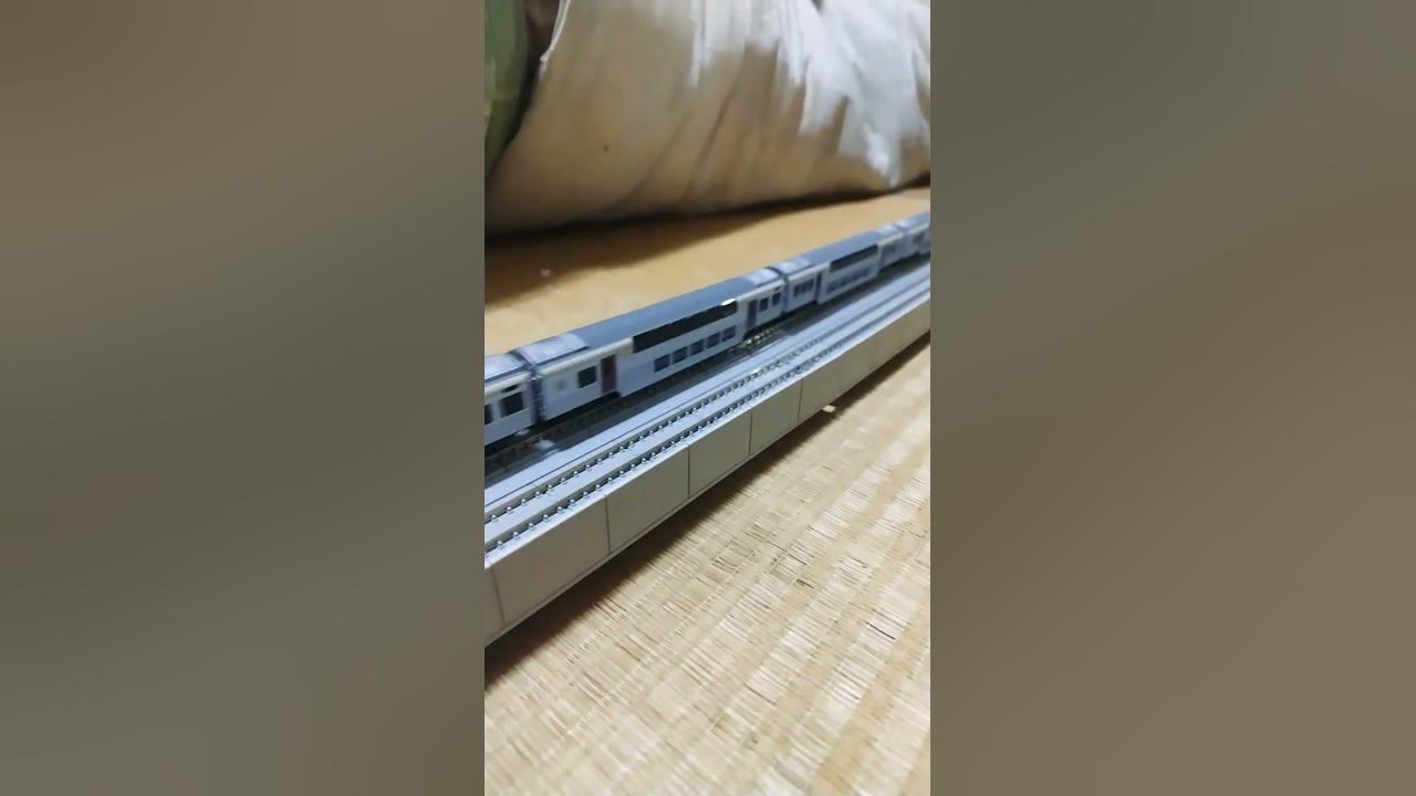 E215系を初めて走らせる - YouTube