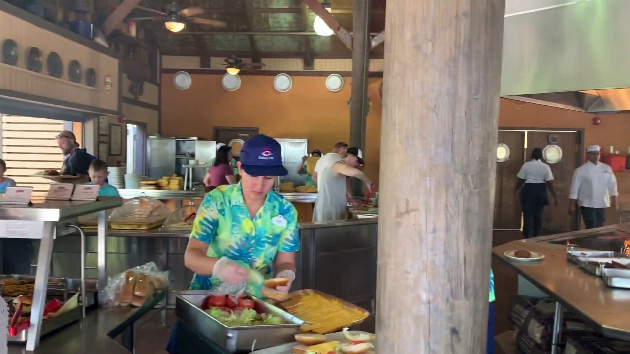 Disney Cruise - Cookies BBQ on Disney's Castaway Cay - YouTube