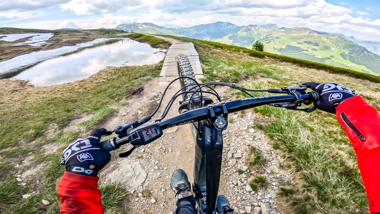 RIDING A MTB PARADISE WITH GMBN!! - YouTube