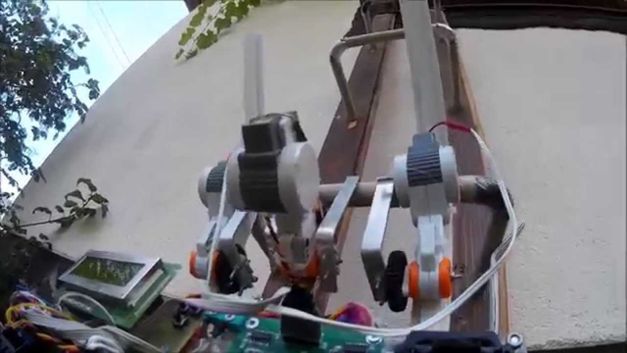 Ladder climbing robot - YouTube