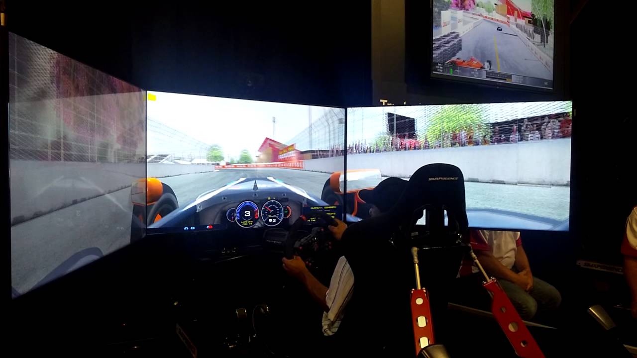 Toronto Honda Indy Motion Simulator - YouTube