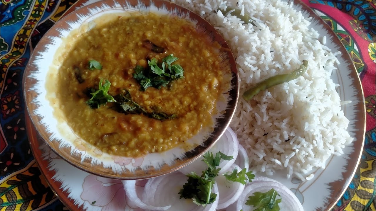 Desi Daal Chawal by Laiba's Kitchen - YouTube