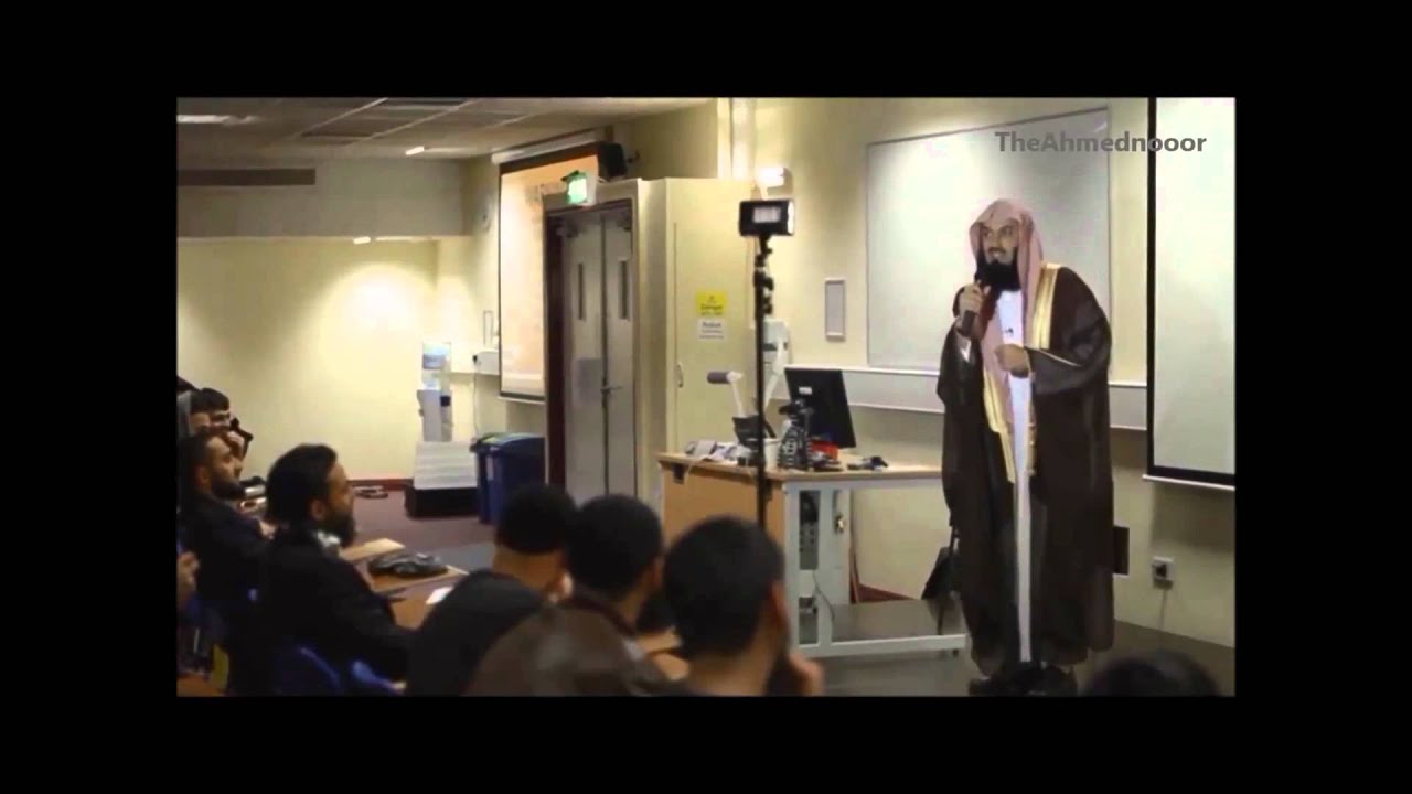 Funny episodes from lectures by Mufti Menk SMILE its sunnah! - YouTube