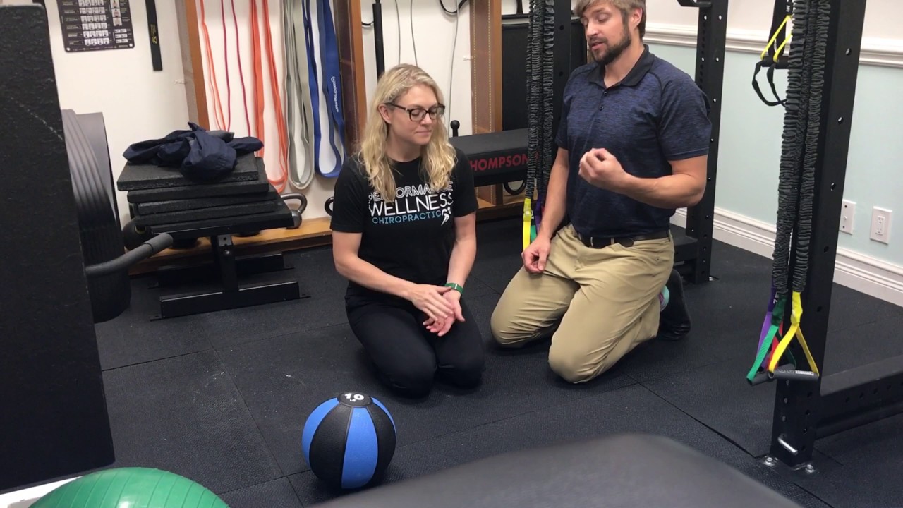 Shoulder Taps w/ Med Ball - YouTube