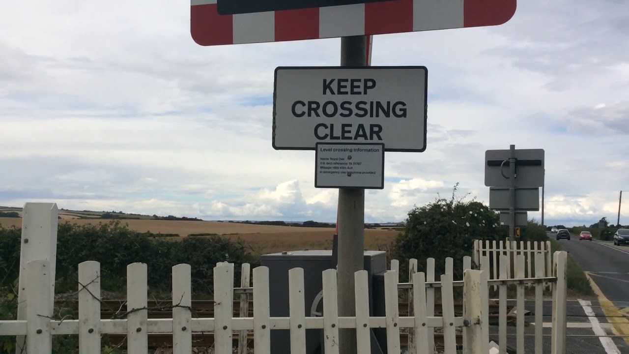 Intro To Royal Oak Level Crossing (N.Yorks) - YouTube