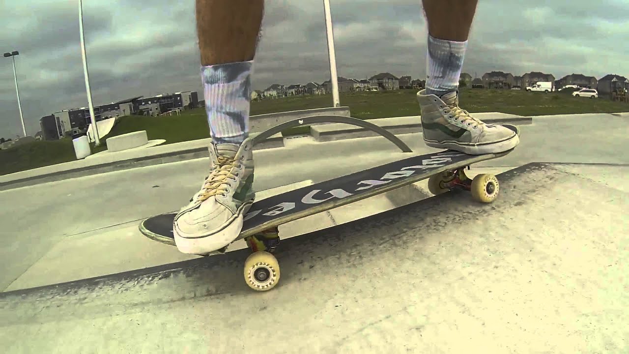 Skate sesh -- DANX & Explosion Sk8 Team - YouTube