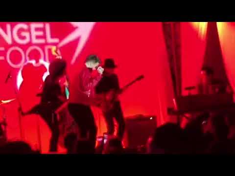 Adam Lambert honors George Michael - Faith - YouTube