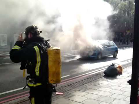 Explosion in Putney - london - YouTube
