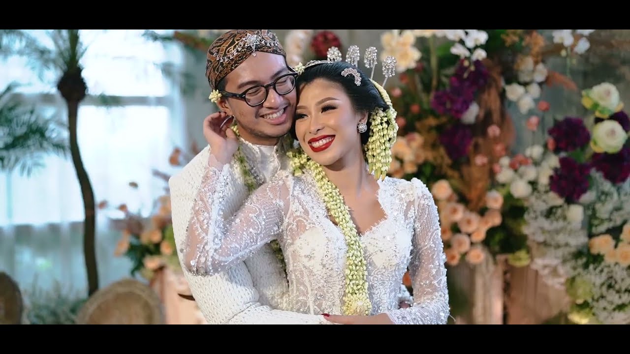 Wedding Video Khalya & Vidi by Thepotomoto Photography - YouTube