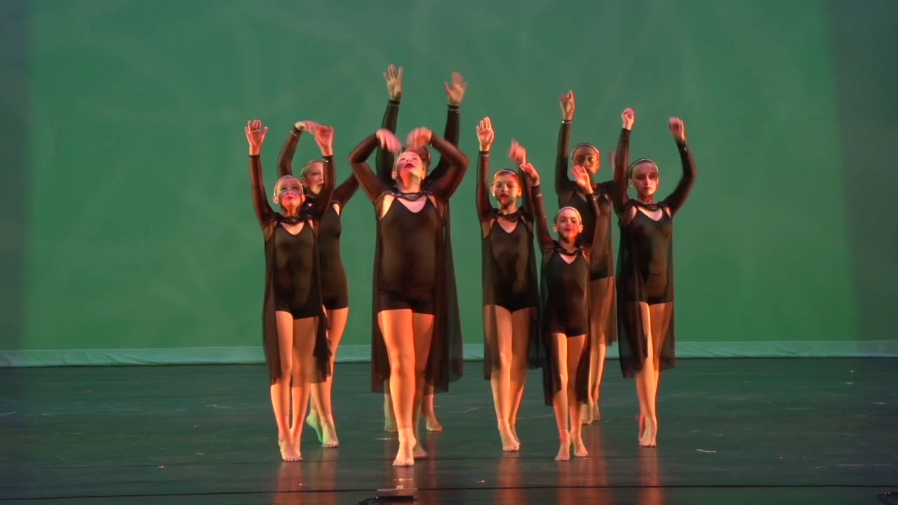 Chez Dance Recital Reel 2019 - YouTube