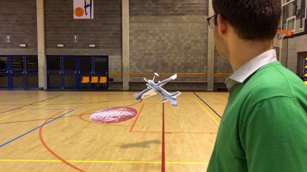 Multiplex Extra 330sc indoor - YouTube