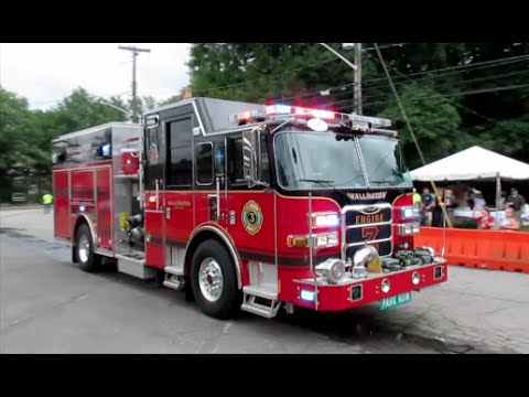 Wallington FD Engine 203 - YouTube