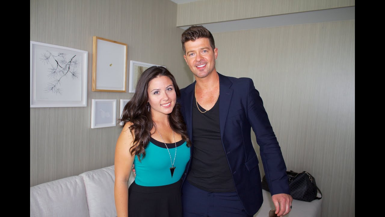 Kat Callaghan interviews Robin Thicke! - YouTube