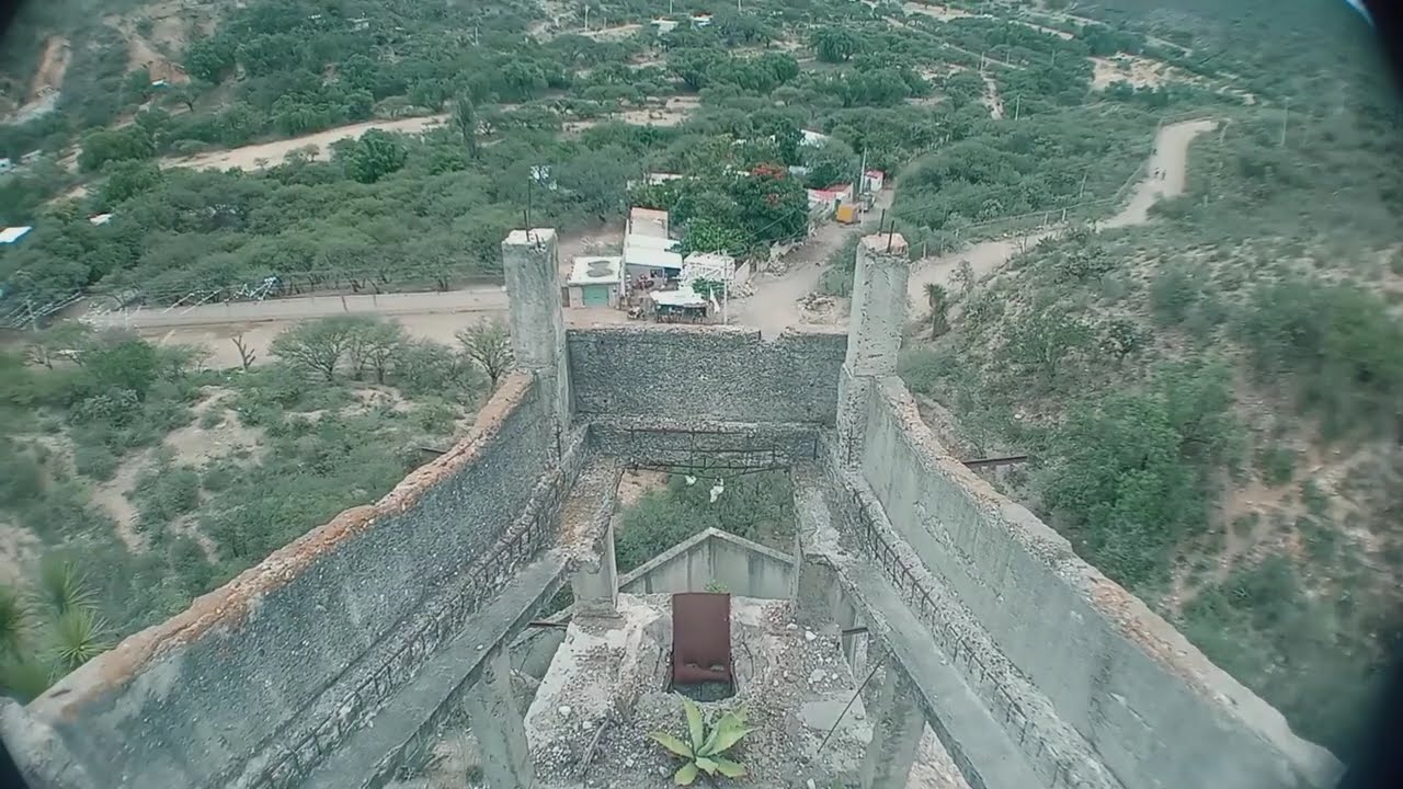 La Quebradora - YouTube