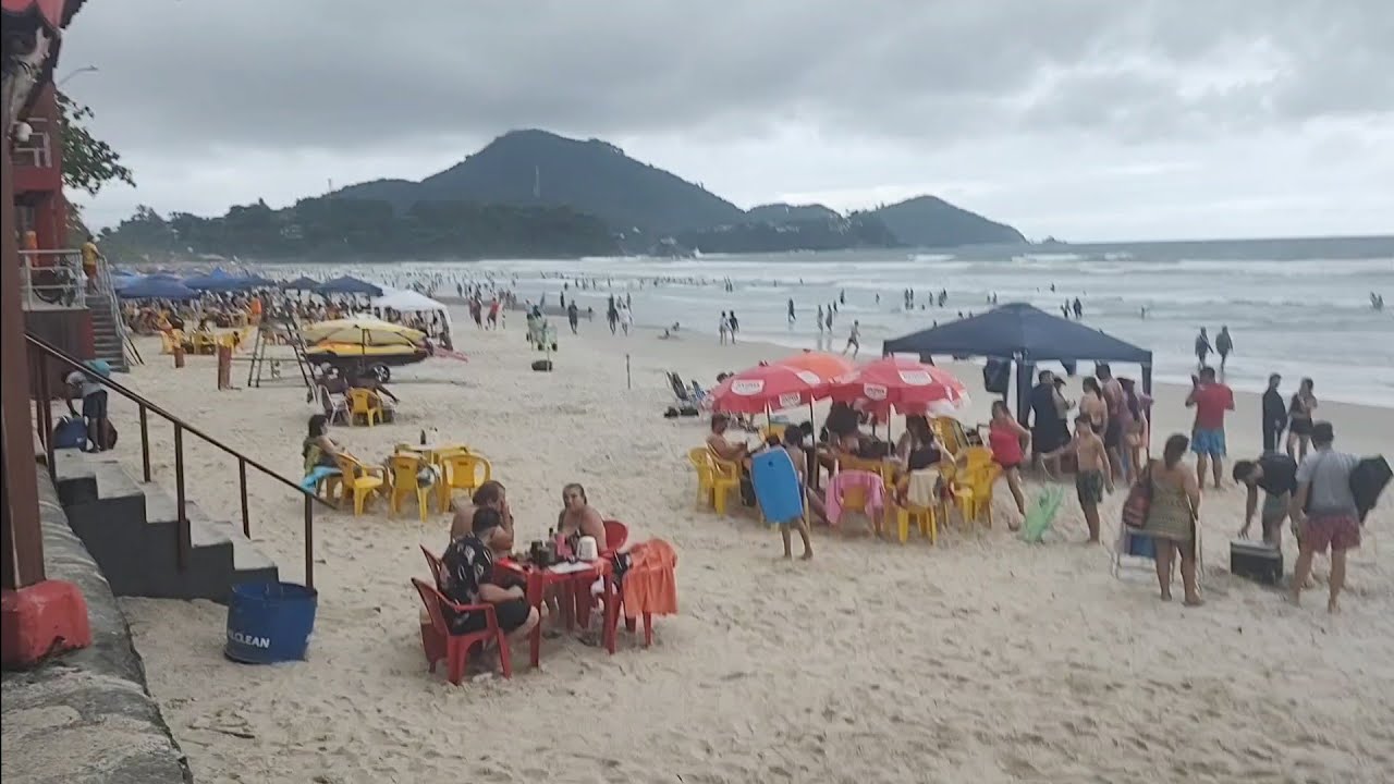 Praia grande lotada em Ubatuba SP nessa sexta feira 08/03/24 - YouTube