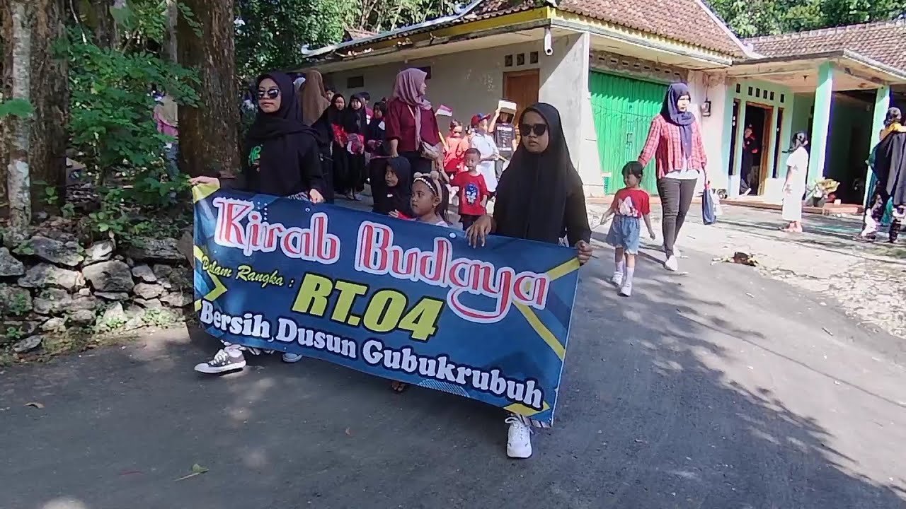 015. KIRAB BUDAYA RT 04. RASULAN GUBUK RUBUH, DESA GETAS PLAYEN GUNUNG ...