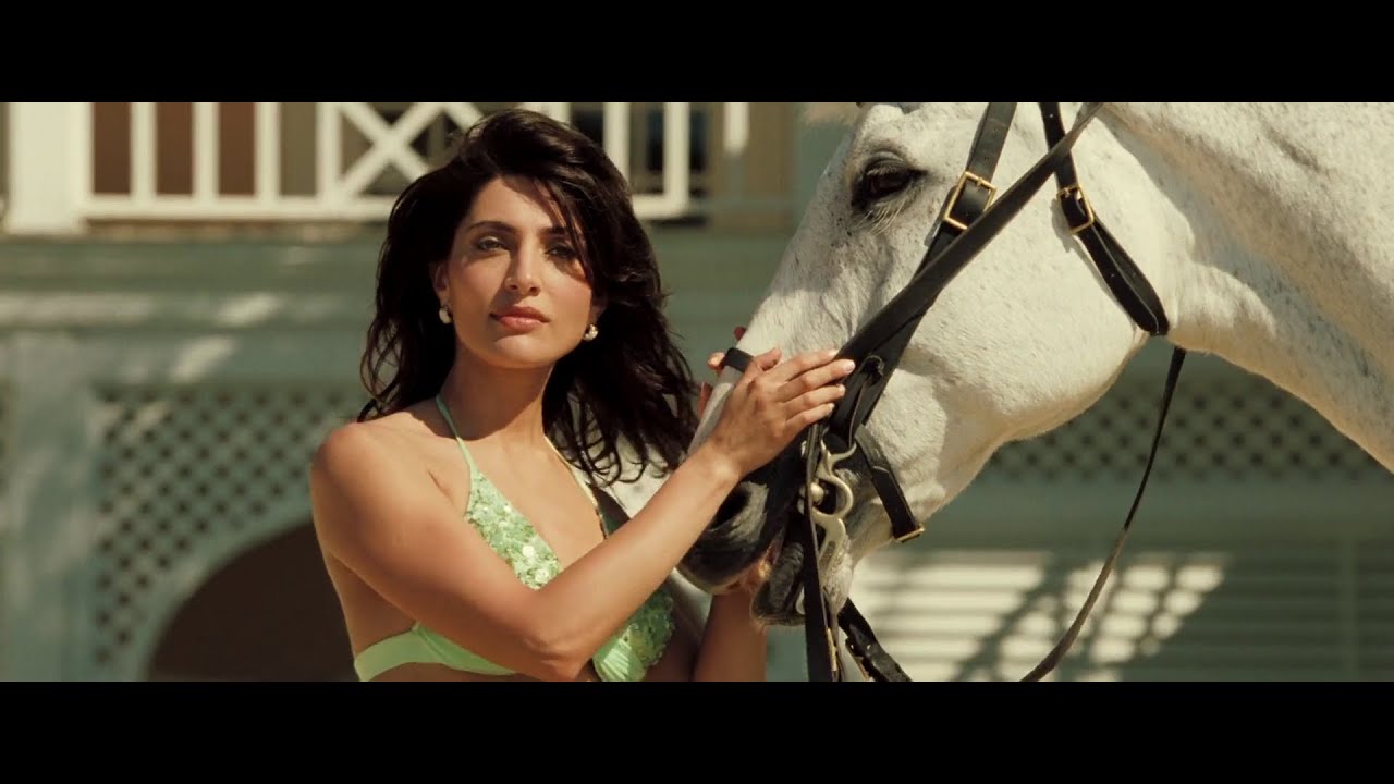 Bond and Solange at the Beach [James Bond Semi Essentials] - YouTube