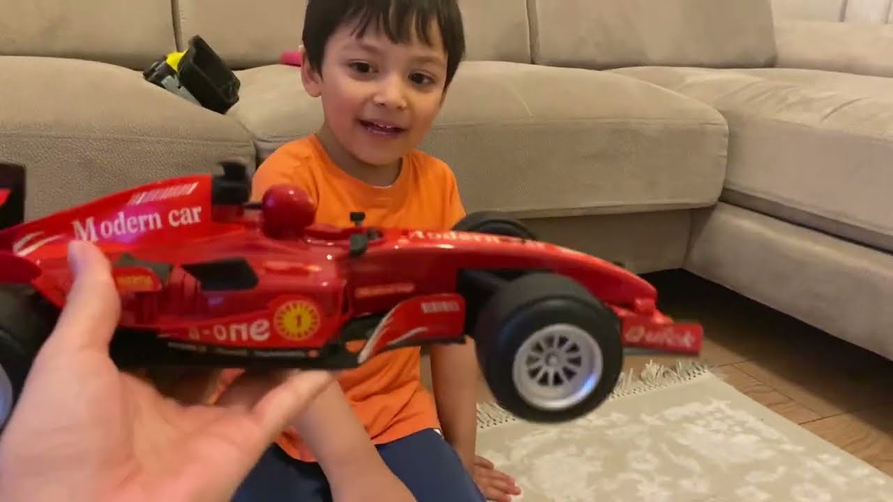 Muhammed Mirza🏎️🚗 arabalarına yarış yaptırdı🚘🚜#arabalar - YouTube