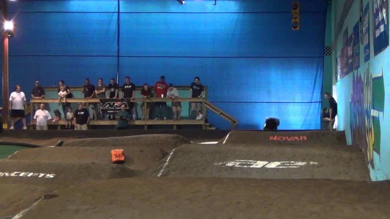 Mikes Hobby Shop RC Racing - Short Track RC Race (start to finish ...