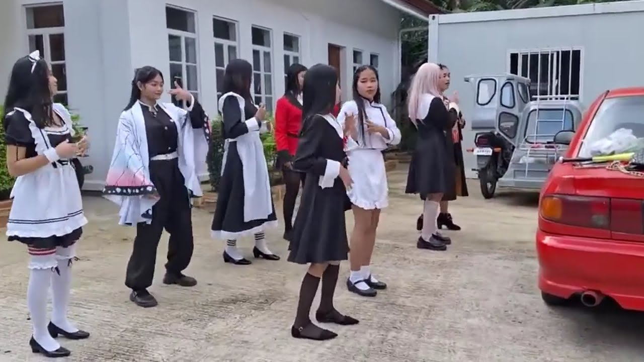 Ang cute at bagay ng custom ng K'Angel - YouTube