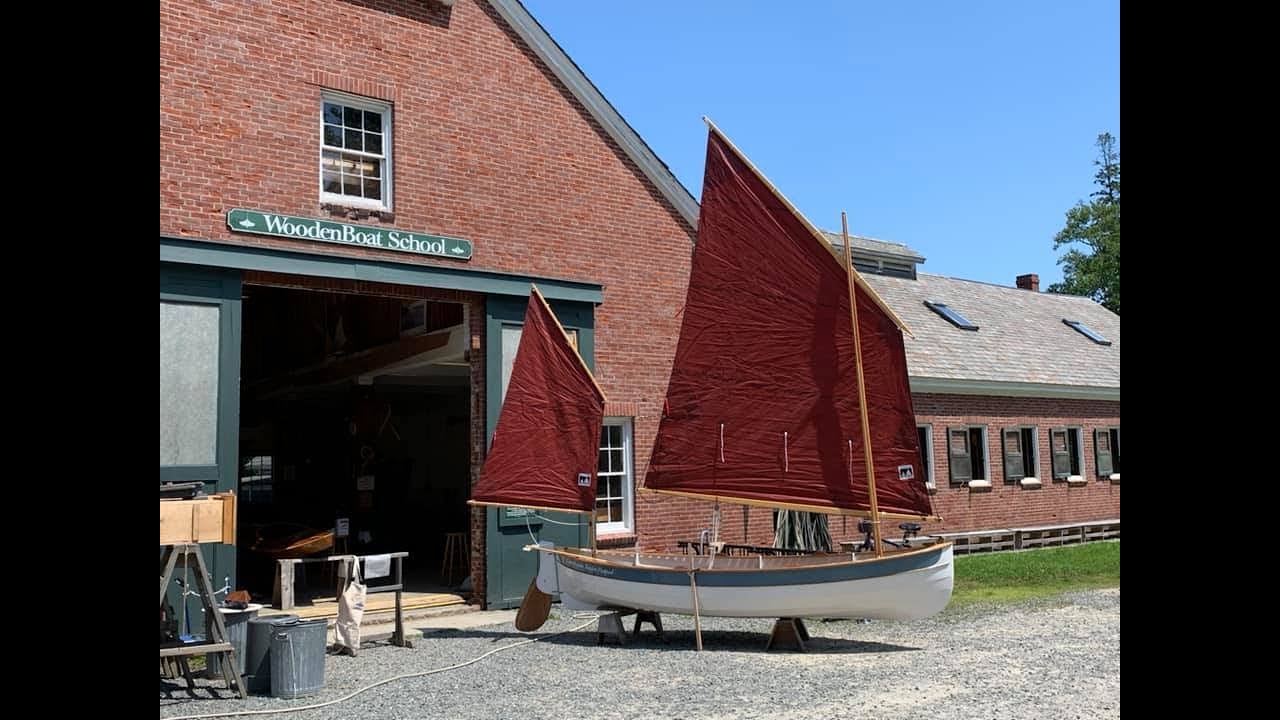 CLC Lighthouse Tender Peapod - Construction - YouTube