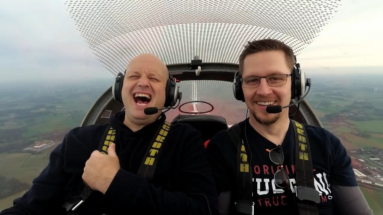 A GUY FREAKS OUT IN THE COCKPIT - YouTube