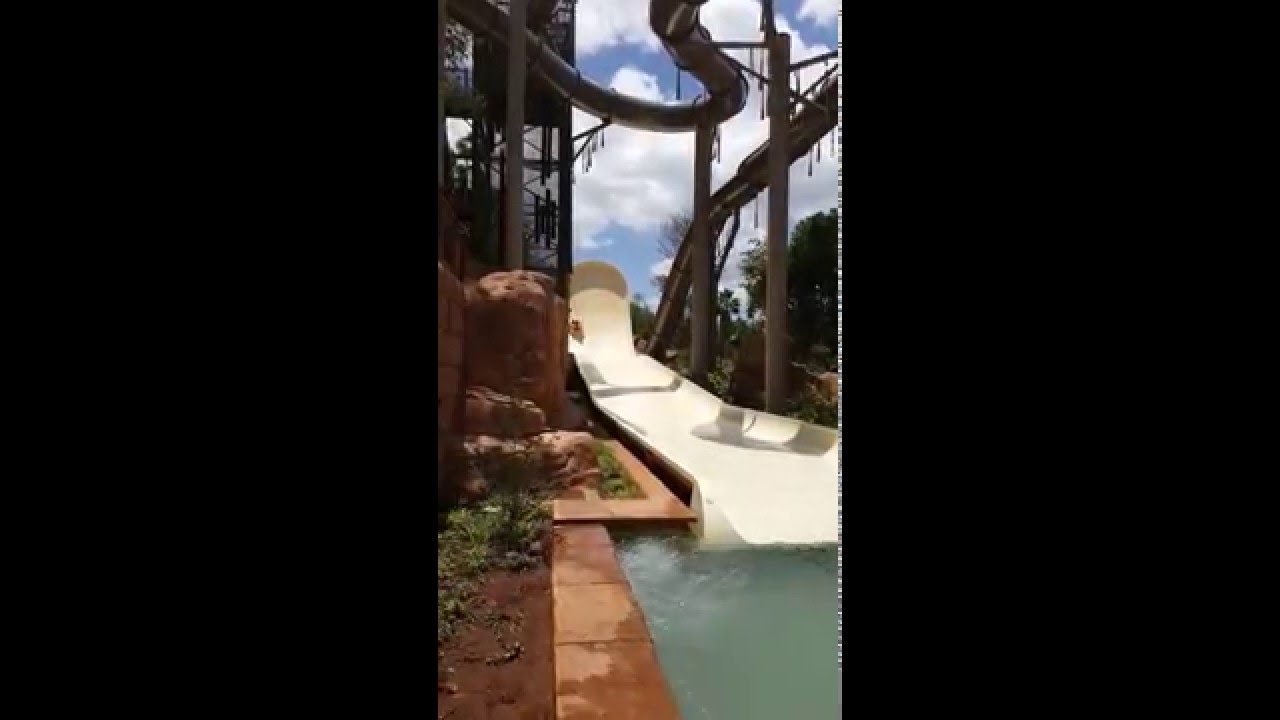 Valley of Waves Sun City water park - YouTube