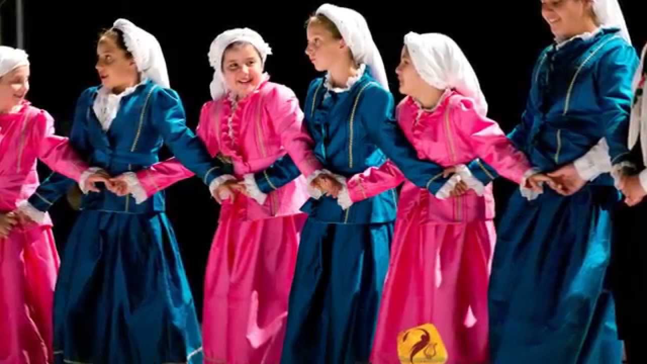 Εγγραφές Μουσικοχορευτικού Εργαστηρίου 2015-2016 - YouTube