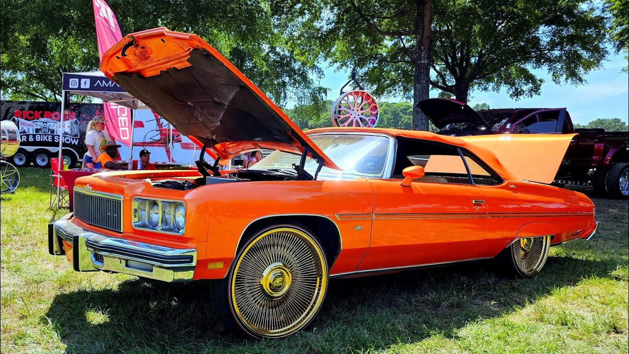 ATLANTA CARSHOW DONKS / VERTS / BIG RIMS / AMAZING WHIPS - YouTube