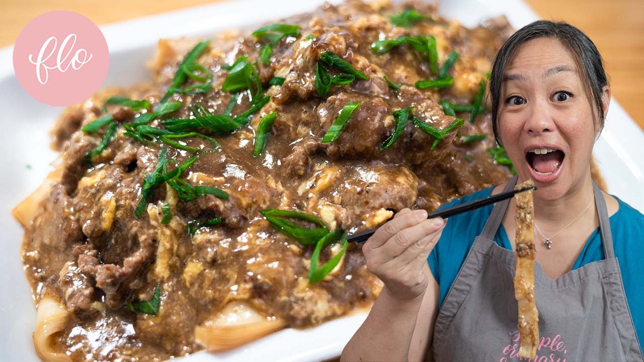 Beef with Egg Swirl Rice Noodles | Wat Tan Hor Fun 滑蛋河粉 - YouTube