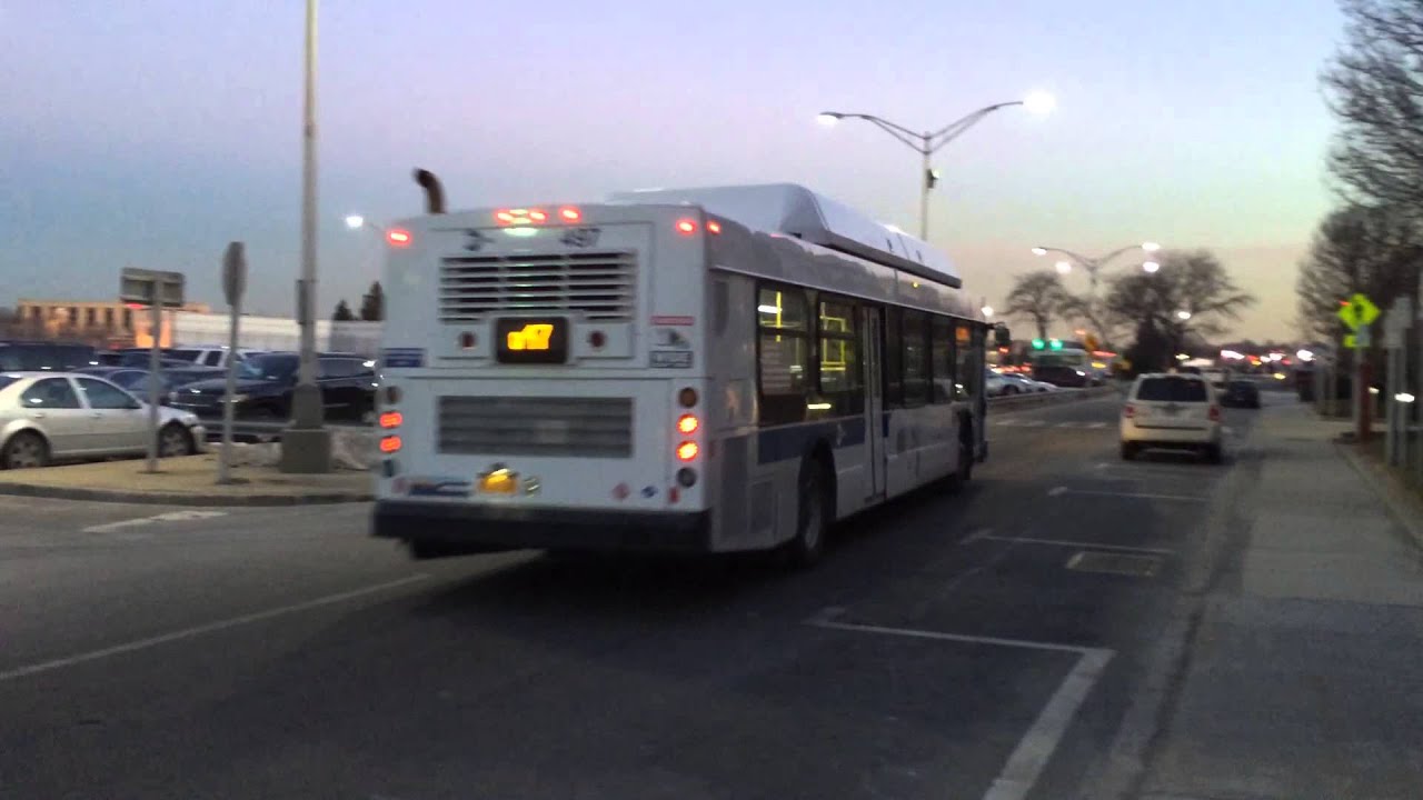 MTA Bus : New Flyer C40LF CNG #497 on the Q47 at LGA Terminal A - YouTube