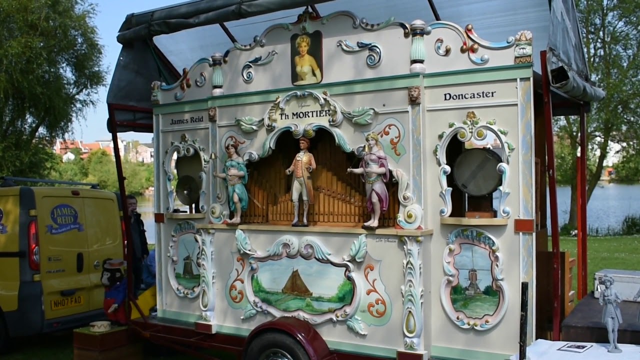 80 key Mortier scale organ "De Susan" - Diss Organ Festival 2018 - YouTube