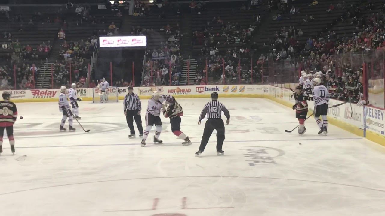 Fight: Shaw Boomhower Vs Anthony Collins - YouTube