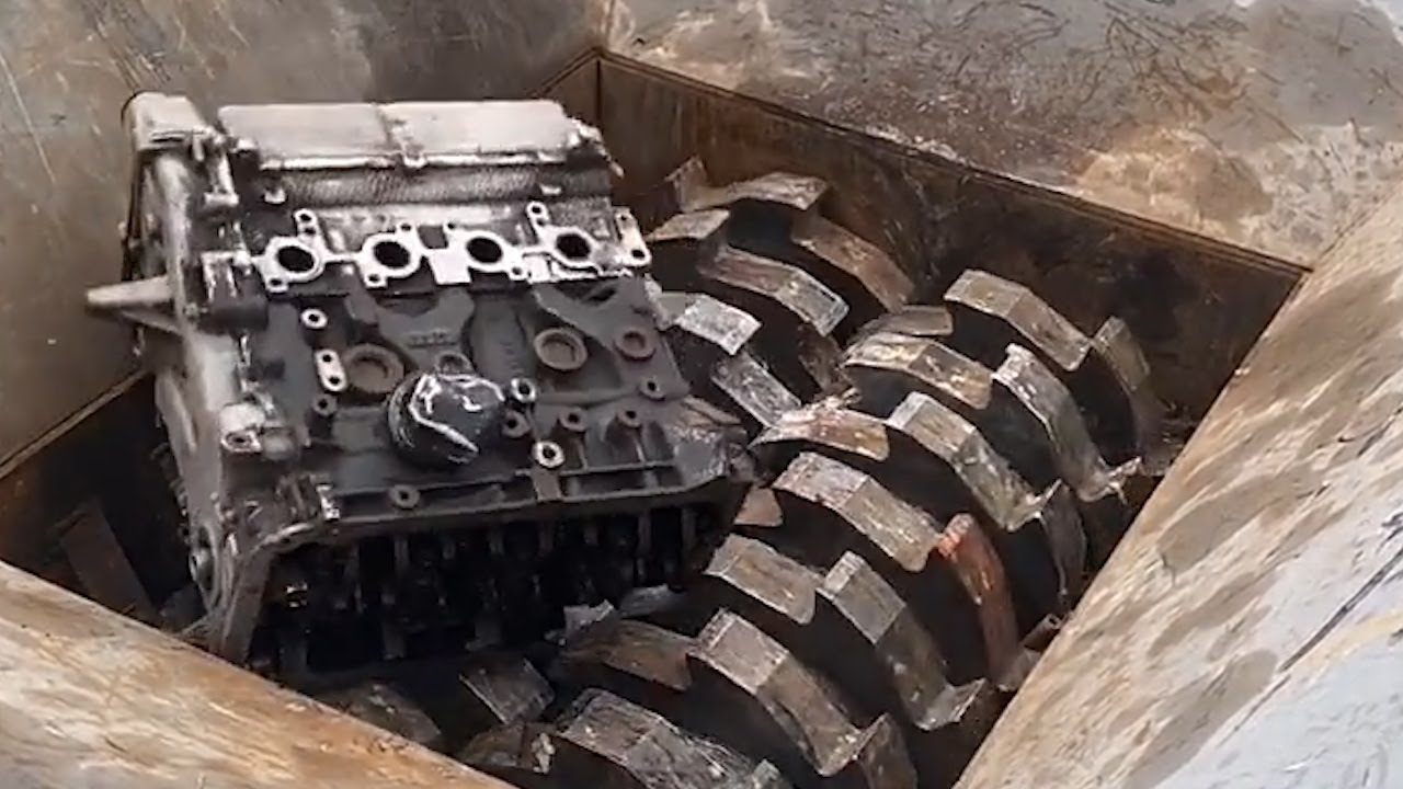 Dangerous Crusher and Shredder Machines Crush Old Motor The Used ...