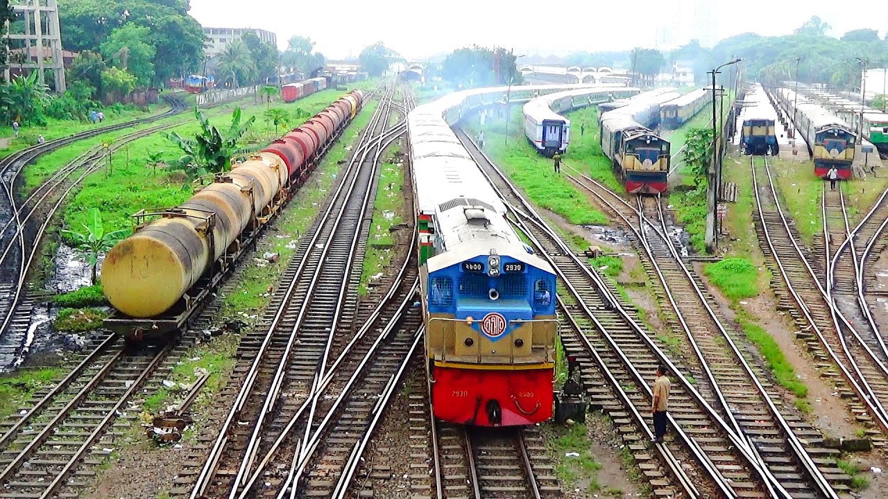 Rangpur Express Train || One of the most speedy Metre Gauge train in ...
